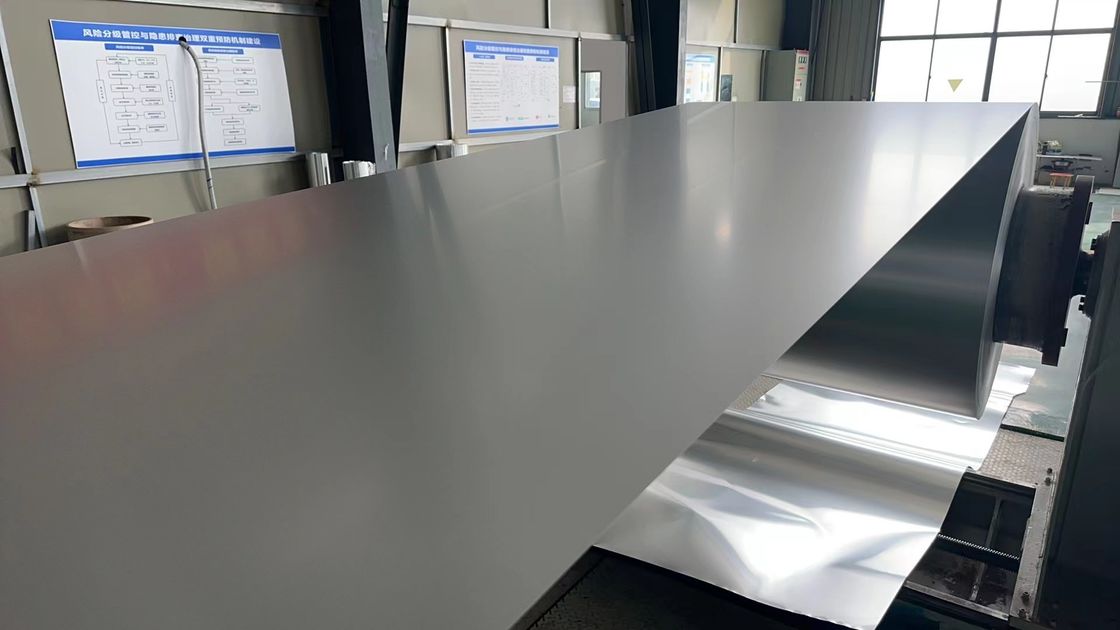 0.55mm Thick 1250mm Width Color Coated Aluminum Coil Rainwater Gutter ...